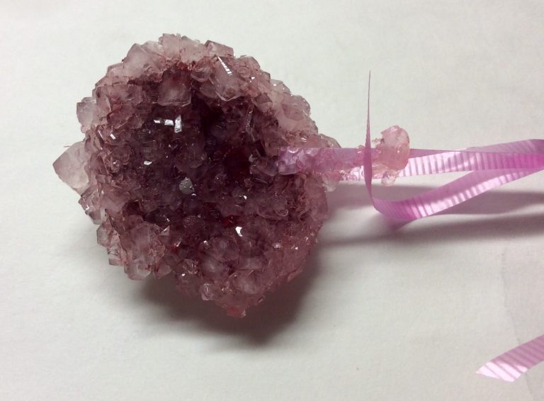 Tutorial: DIY Geodes » Dollar Store Crafts